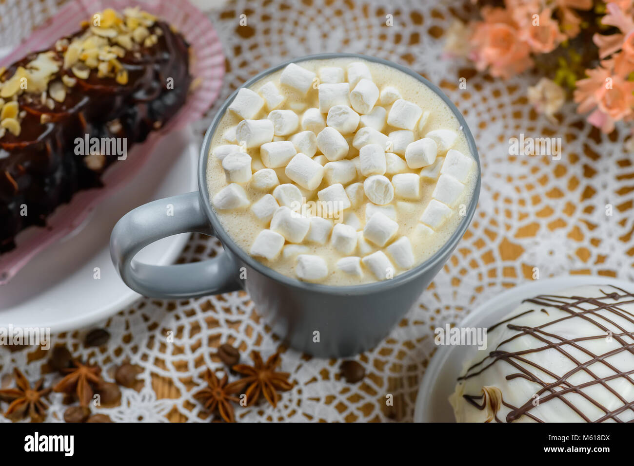 Tasty hot chocolate marshmallow hi-res stock photography and images - Alamy