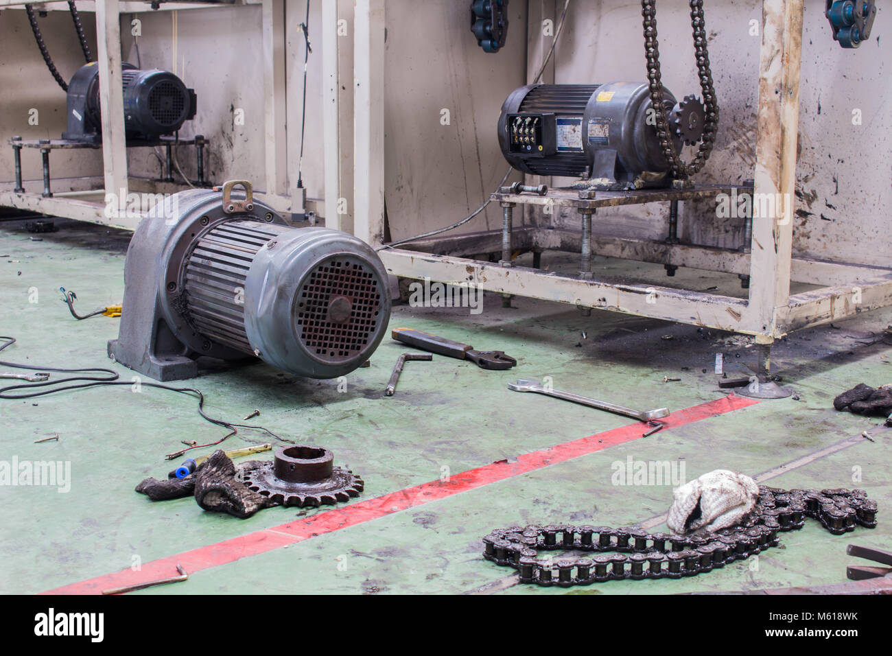 Old chain drive car hi-res stock photography and images - Alamy