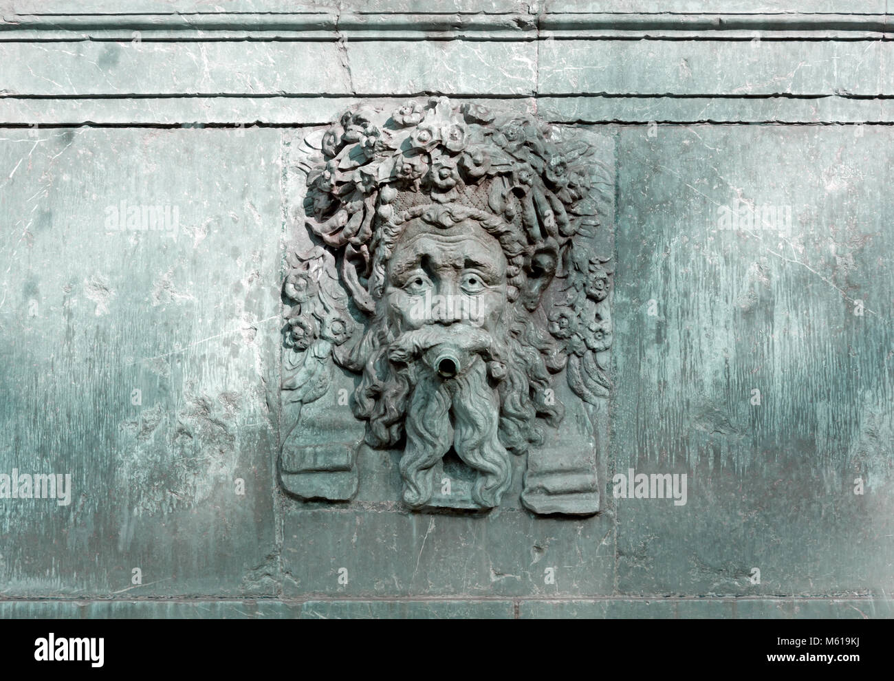 Bas relief sculpture man face hi-res stock photography and images - Alamy