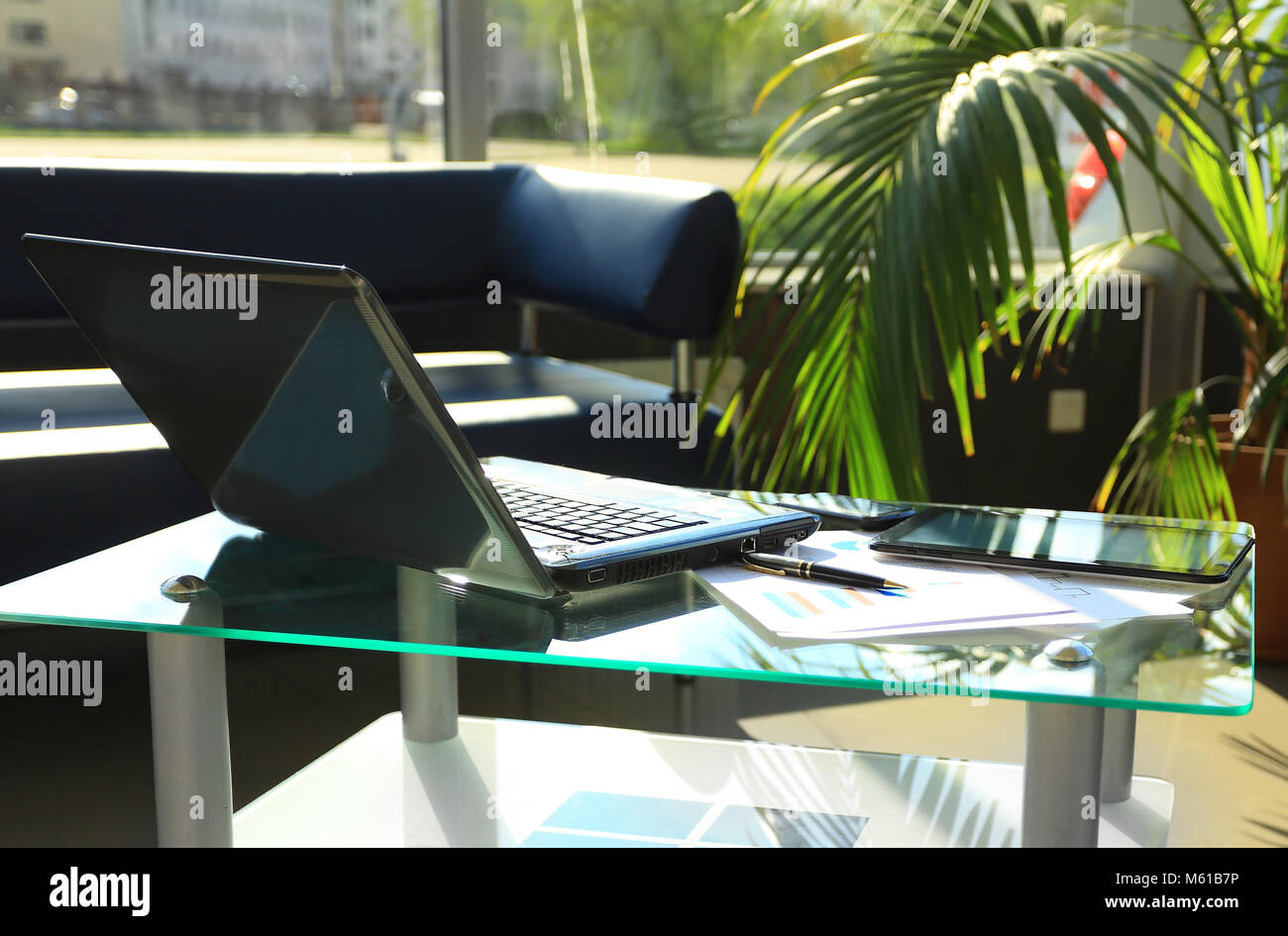 Closeup photo of laptop Stock Photo - Alamy