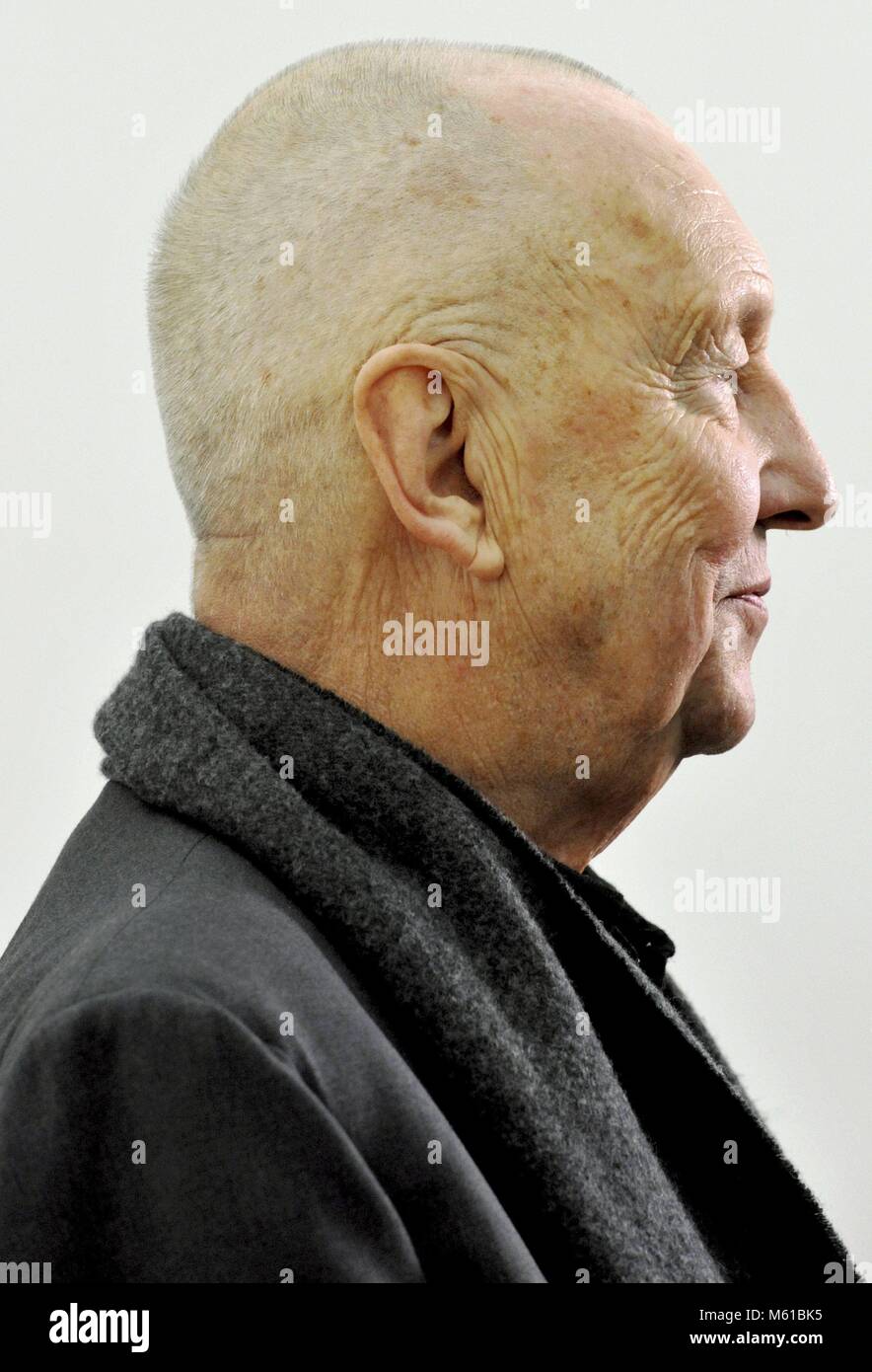 Side-face of German artist Georg Baselitz in the mueseum of the ...