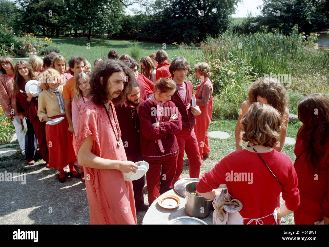 Bhagwan shree rajneesh hi-res stock photography and images - Alamy