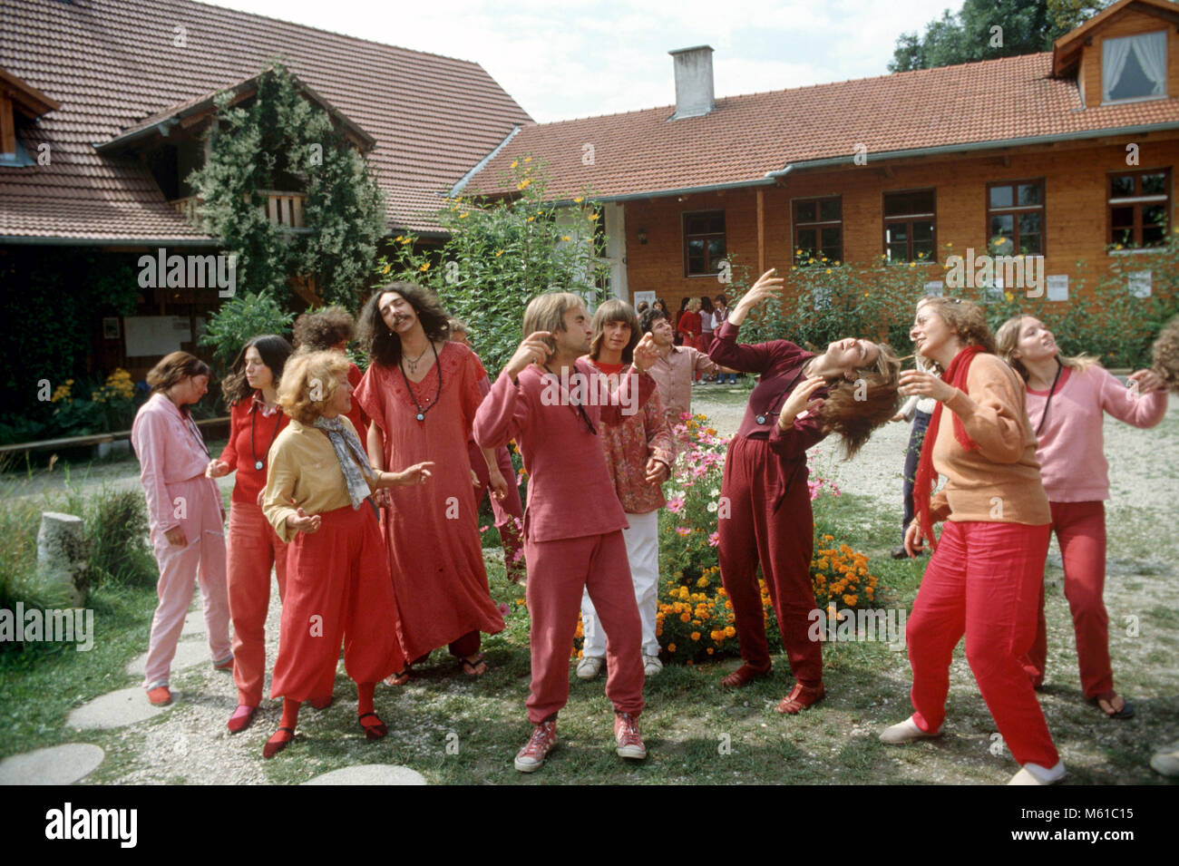 Sannyasins, follower of the Indian guru Bhagwan Shree Rajneesh, in the ...