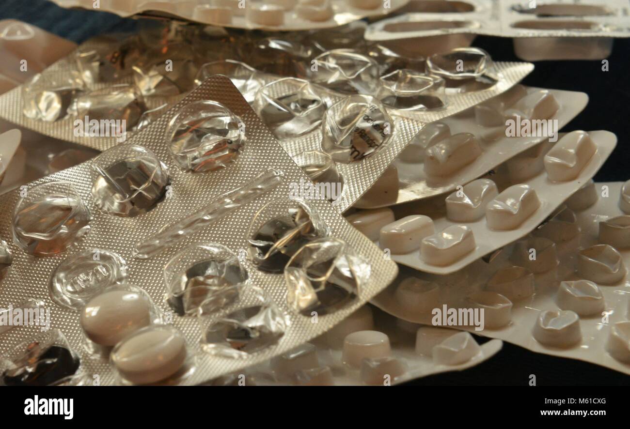 Prescription medicines packets hi-res stock photography and images - Alamy
