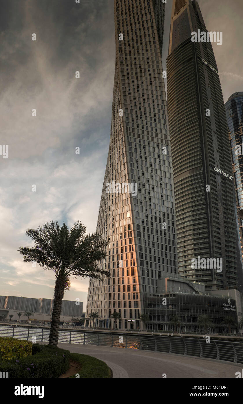 Dubai skyline at sundown, Dubai Marina, United Arab Emirates Stock ...