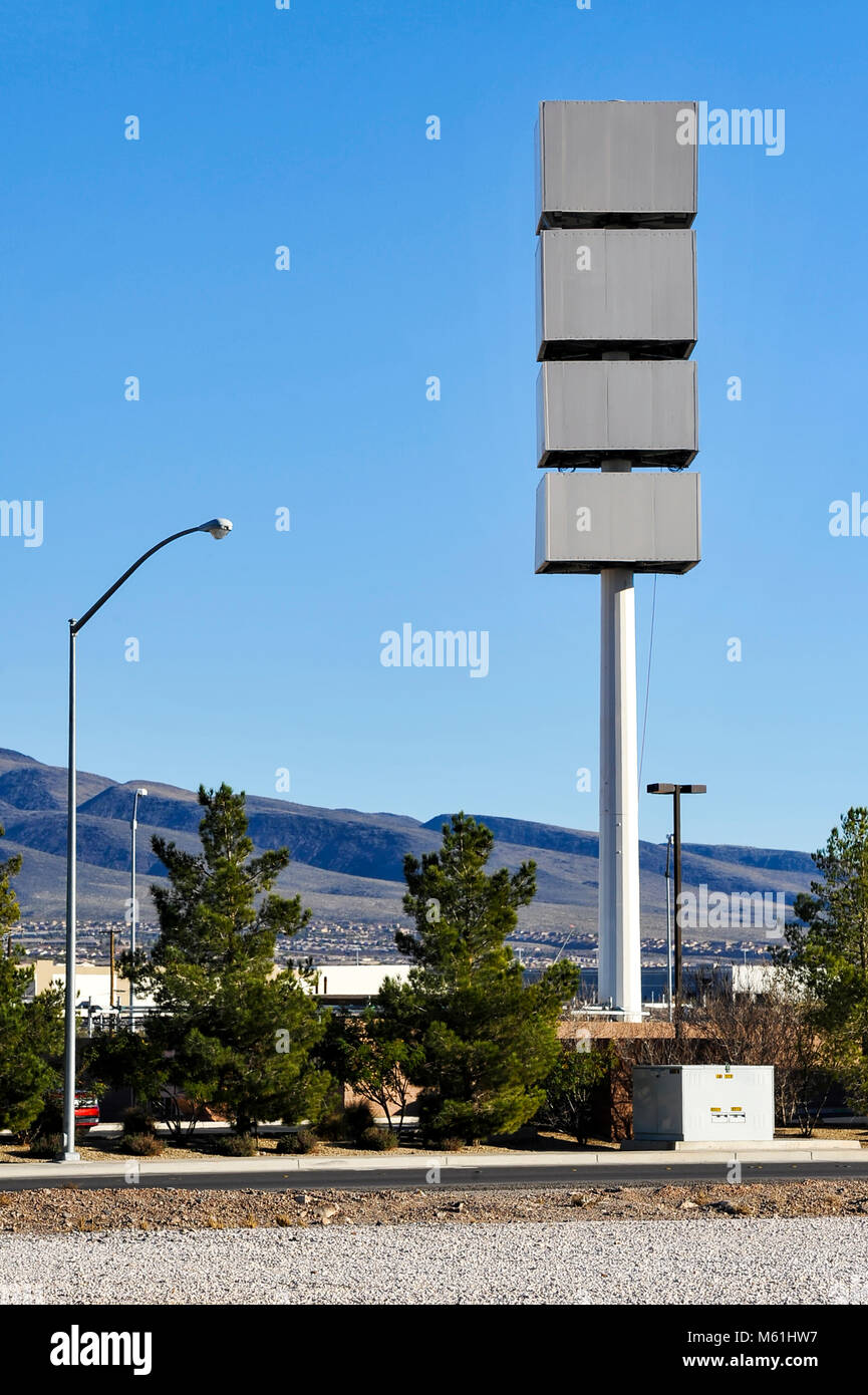 Mobile phone tower hi-res stock photography and images - Alamy