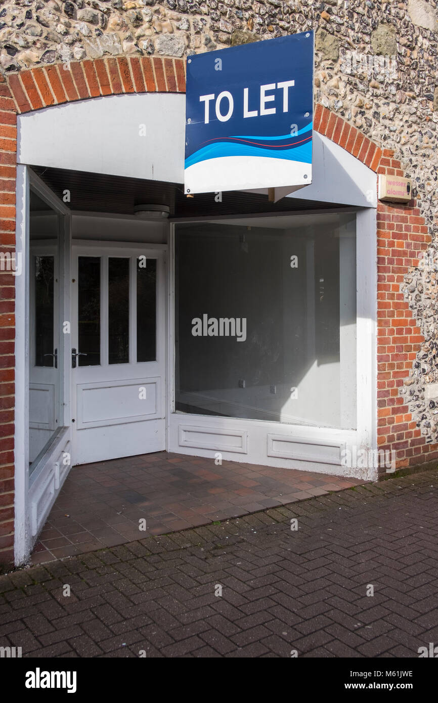 Empty Shop to let in Salisbury Wiltshire Stock Photo - Alamy