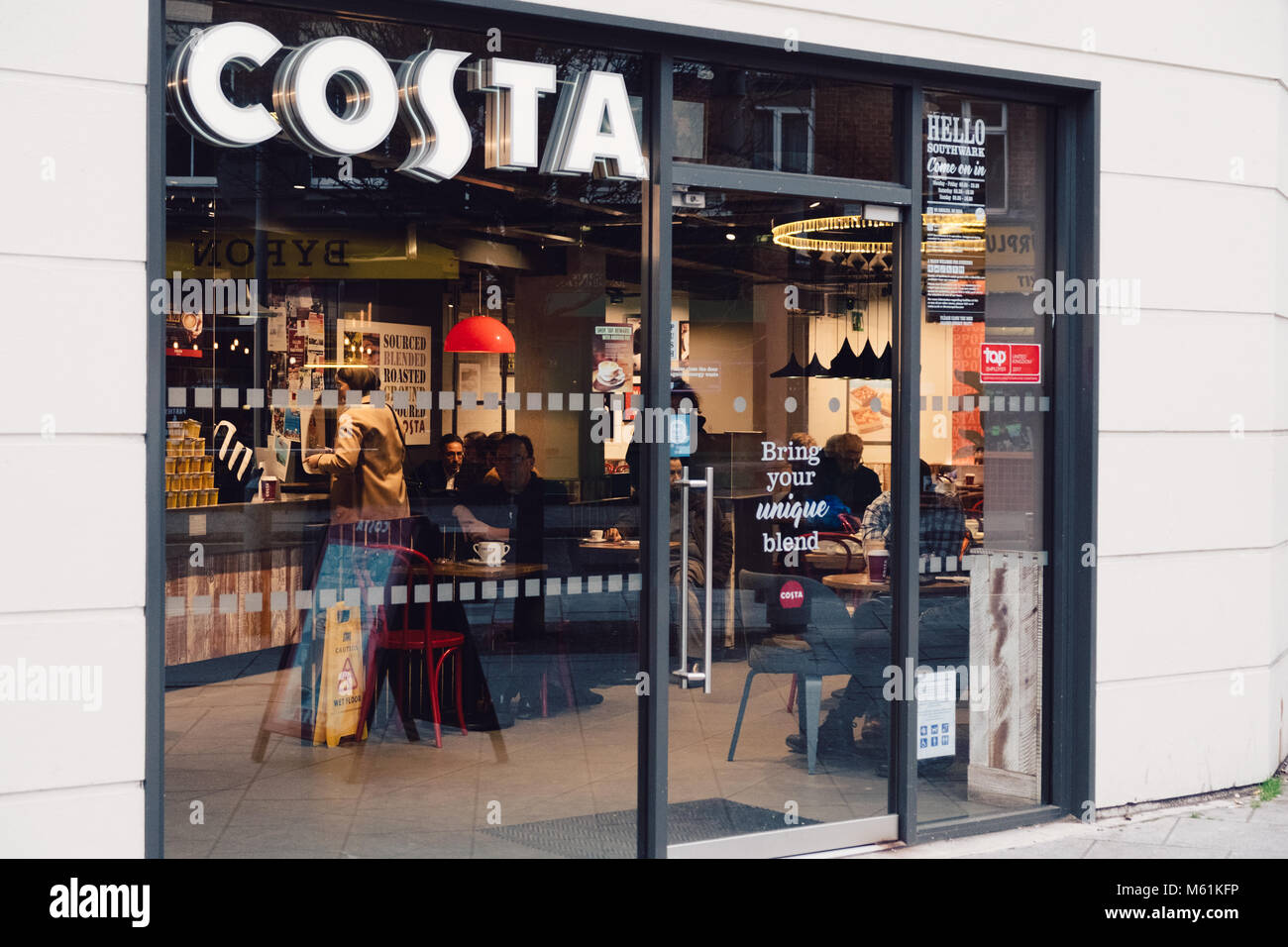 Favourite coffee shop hi-res stock photography and images - Alamy