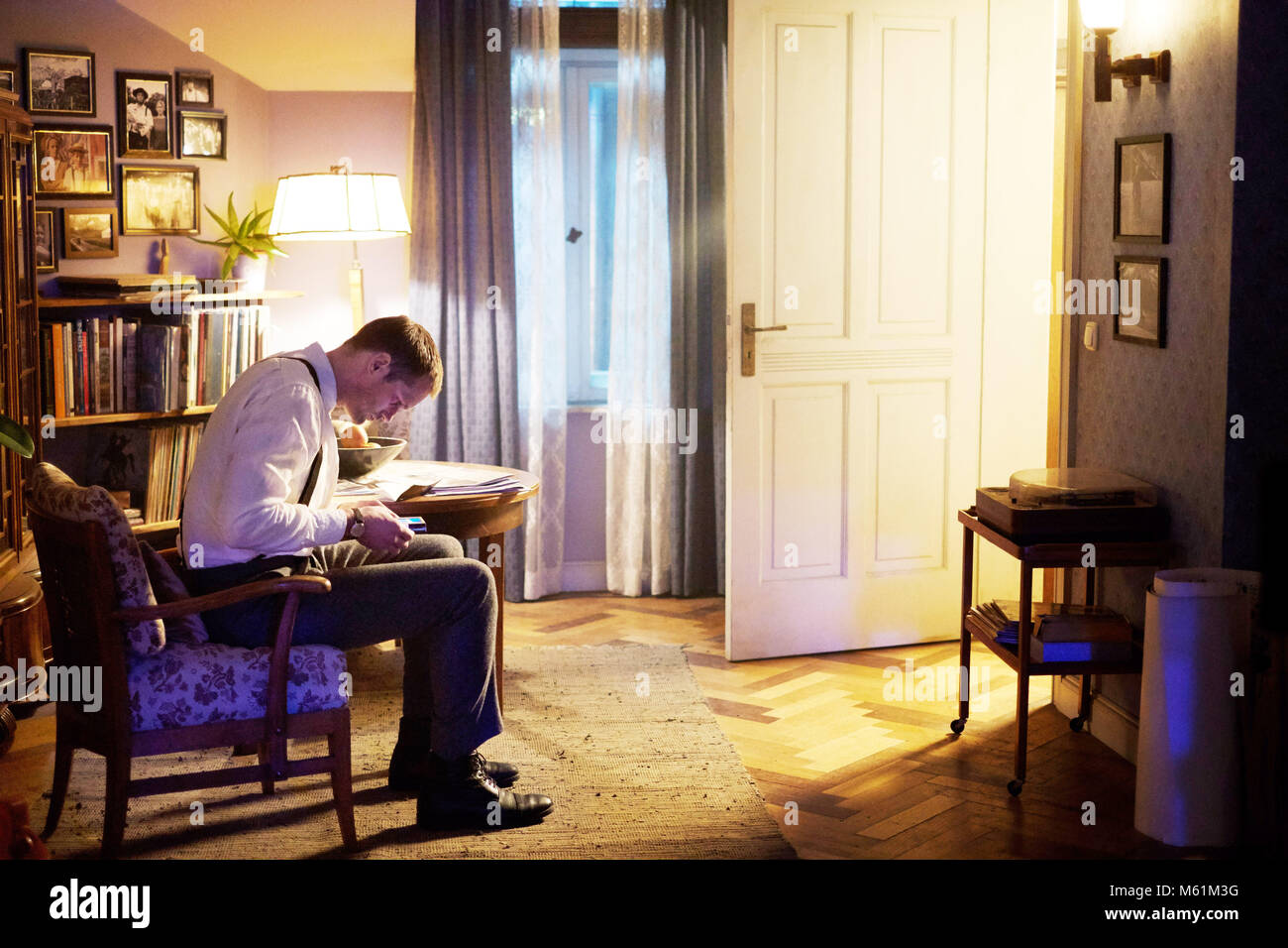 MUTE, Alexander Skarsgard, 2018. ph: Keith Bernstein/ © Netflix ...