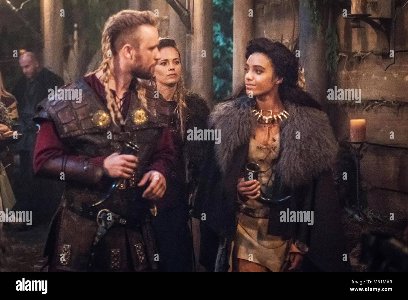 LEGENDS OF TOMORROW, (aka DC'S LEGENDS OF TOMORROW), from left: Thor ...