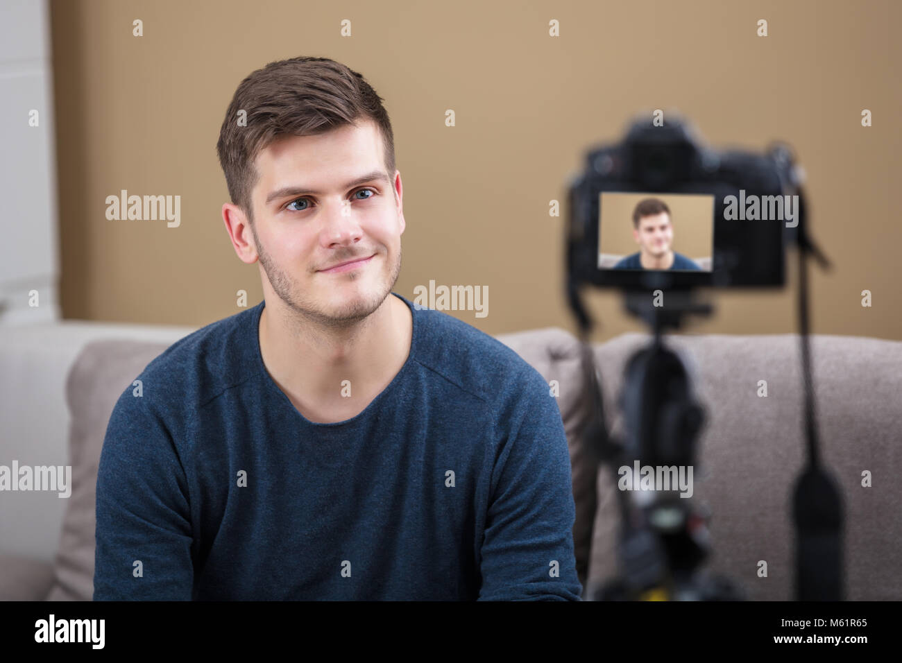Man with recording device hi-res stock photography and images - Alamy