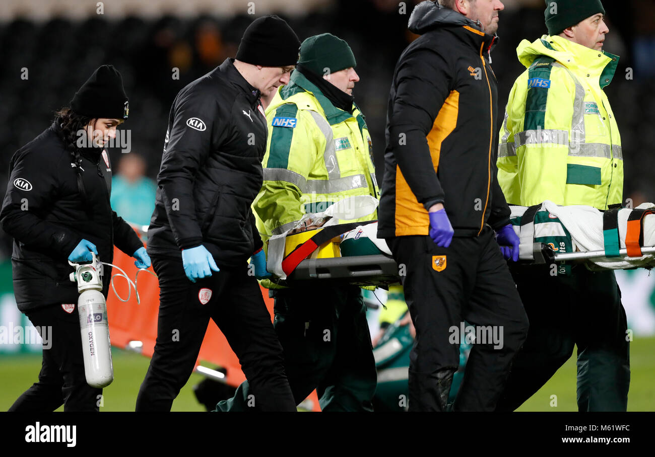 Football player stretcher hi-res stock photography and images - Alamy