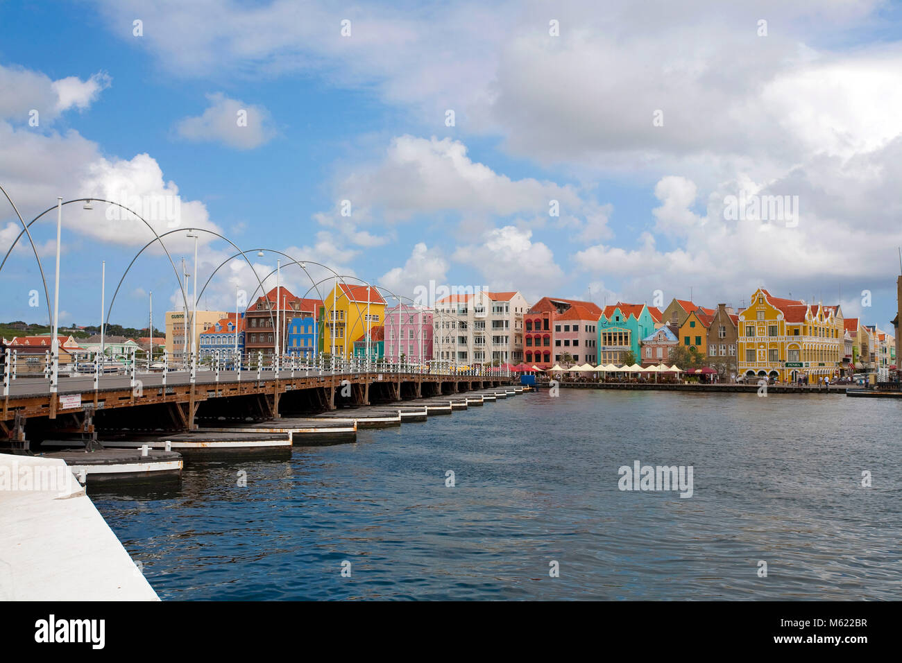The Queen Emma bridge, a bridge of boats at Willemstad, Curacao ...
