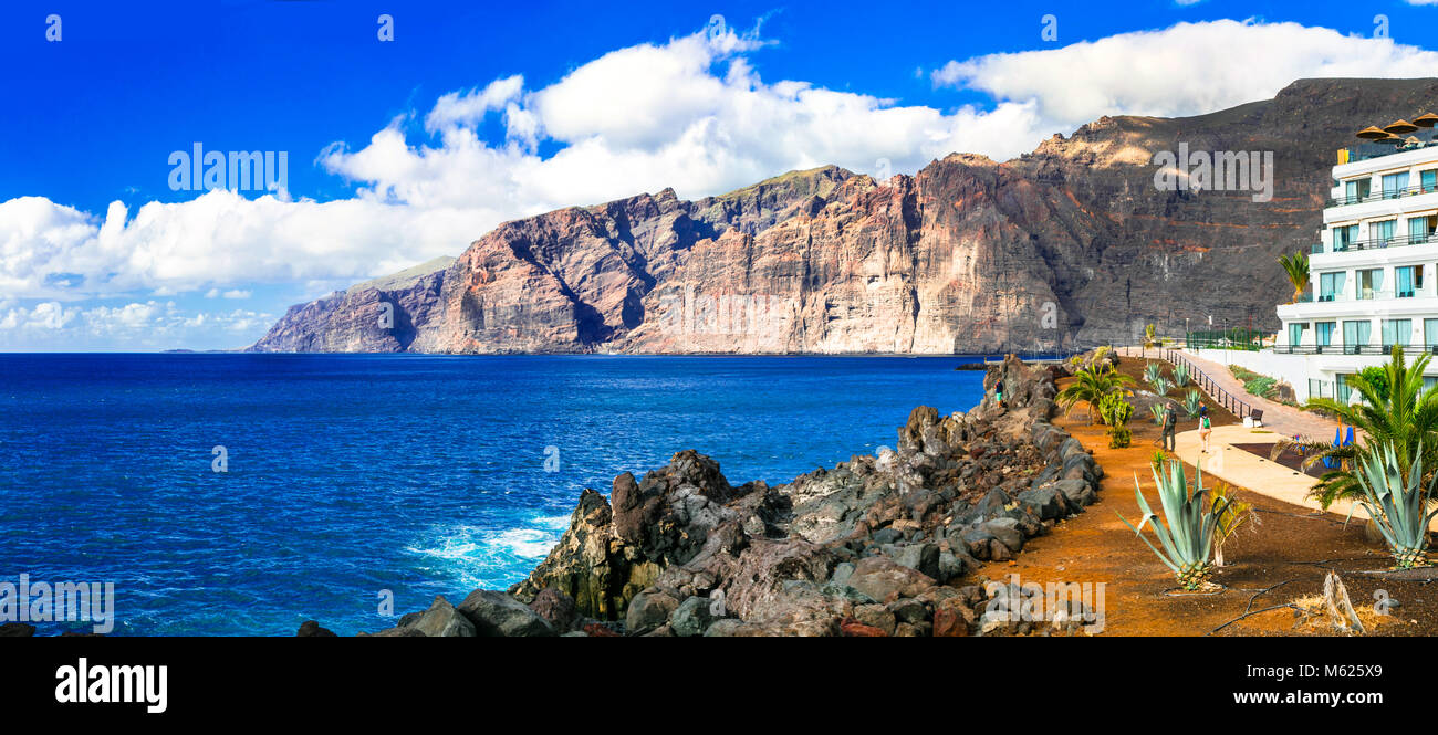 Beautiful Los Gigantes,view with resort,incredible cliffs and sea ...