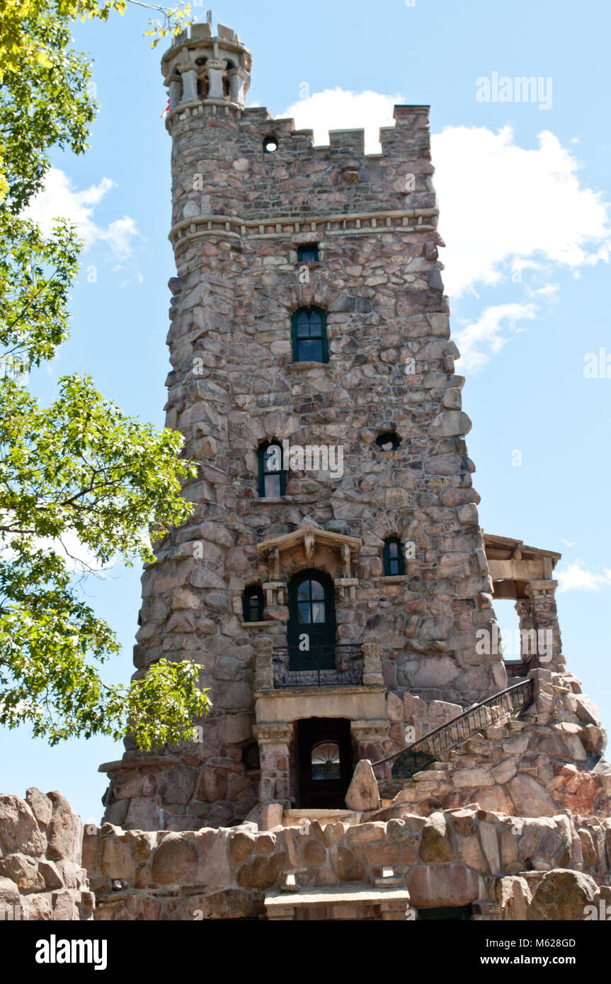 Alster Tower (playhouse) of Boldt Castle Stock Photo - Alamy