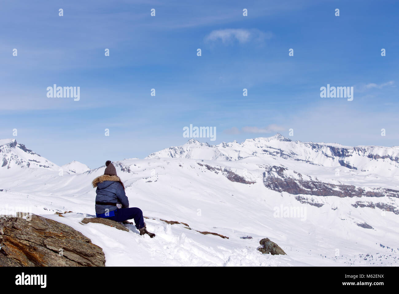 Blue skies in the swiss alps hi-res stock photography and images - Alamy
