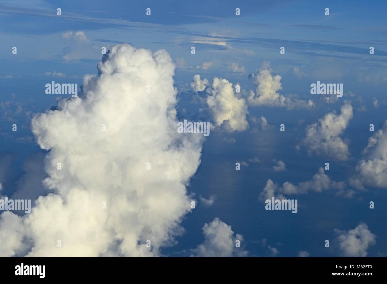 Infinity clouds, infinity sky, infinity space Stock Photo - Alamy