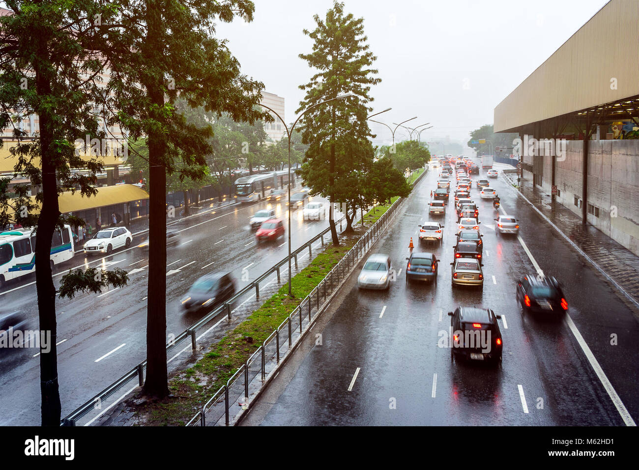Heavy traffic on rainy day in the city of Sao Paulo, Brazil Stock Photo ...