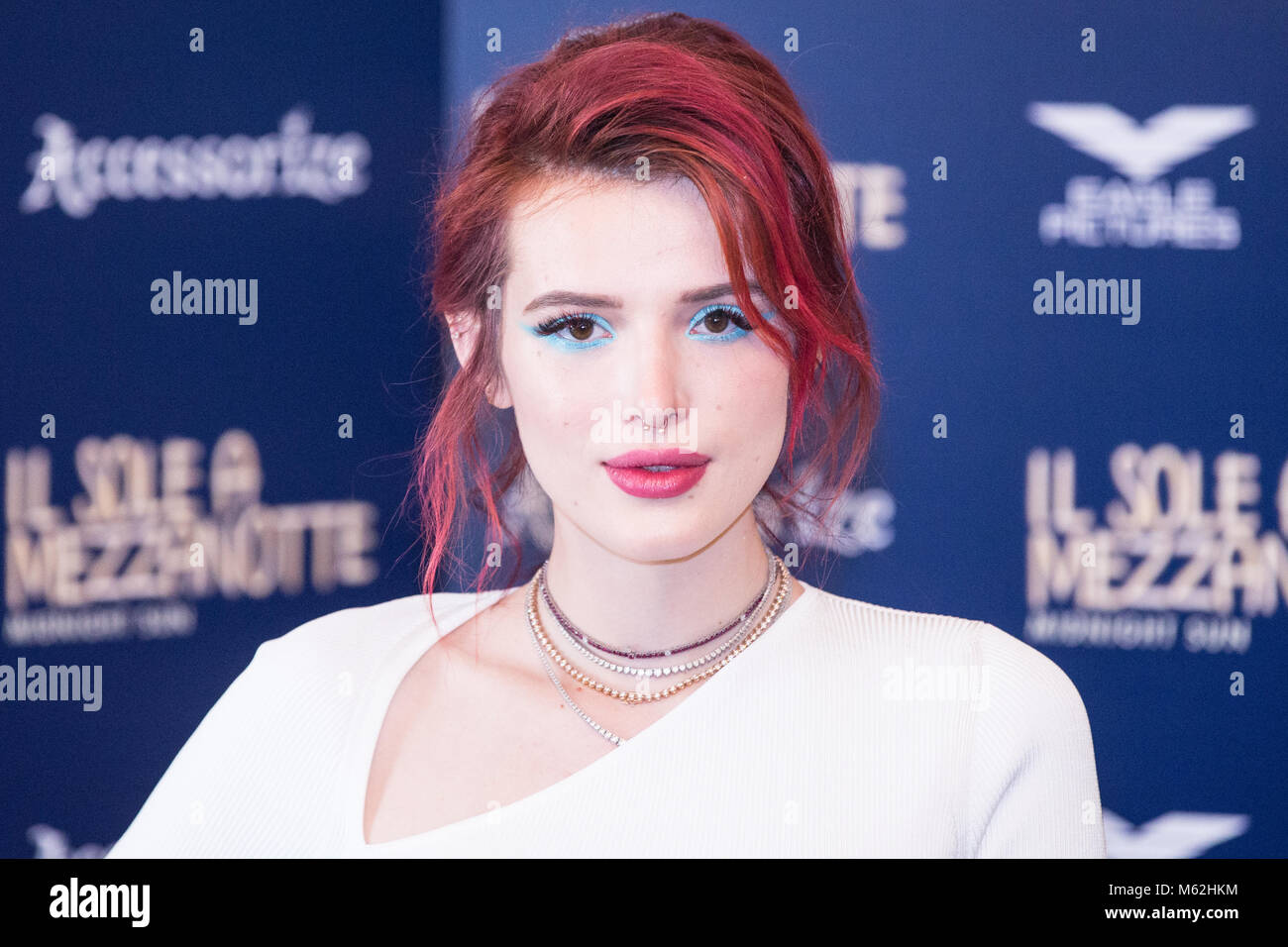 Actress singer bella thorne hi-res stock photography and images - Alamy