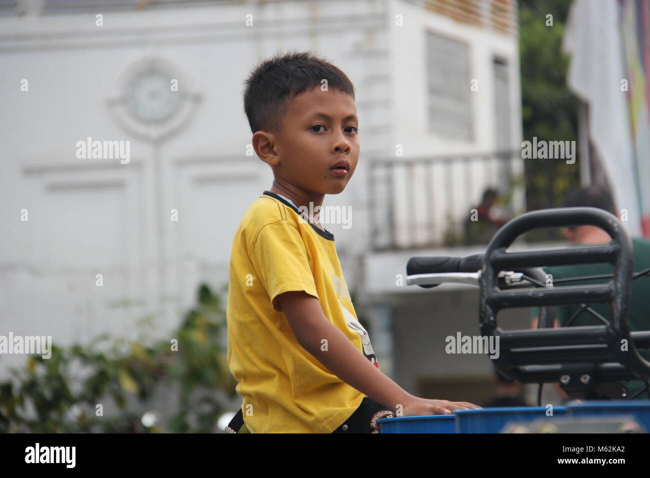 Indonesia children are playing Stock Photo - Alamy
