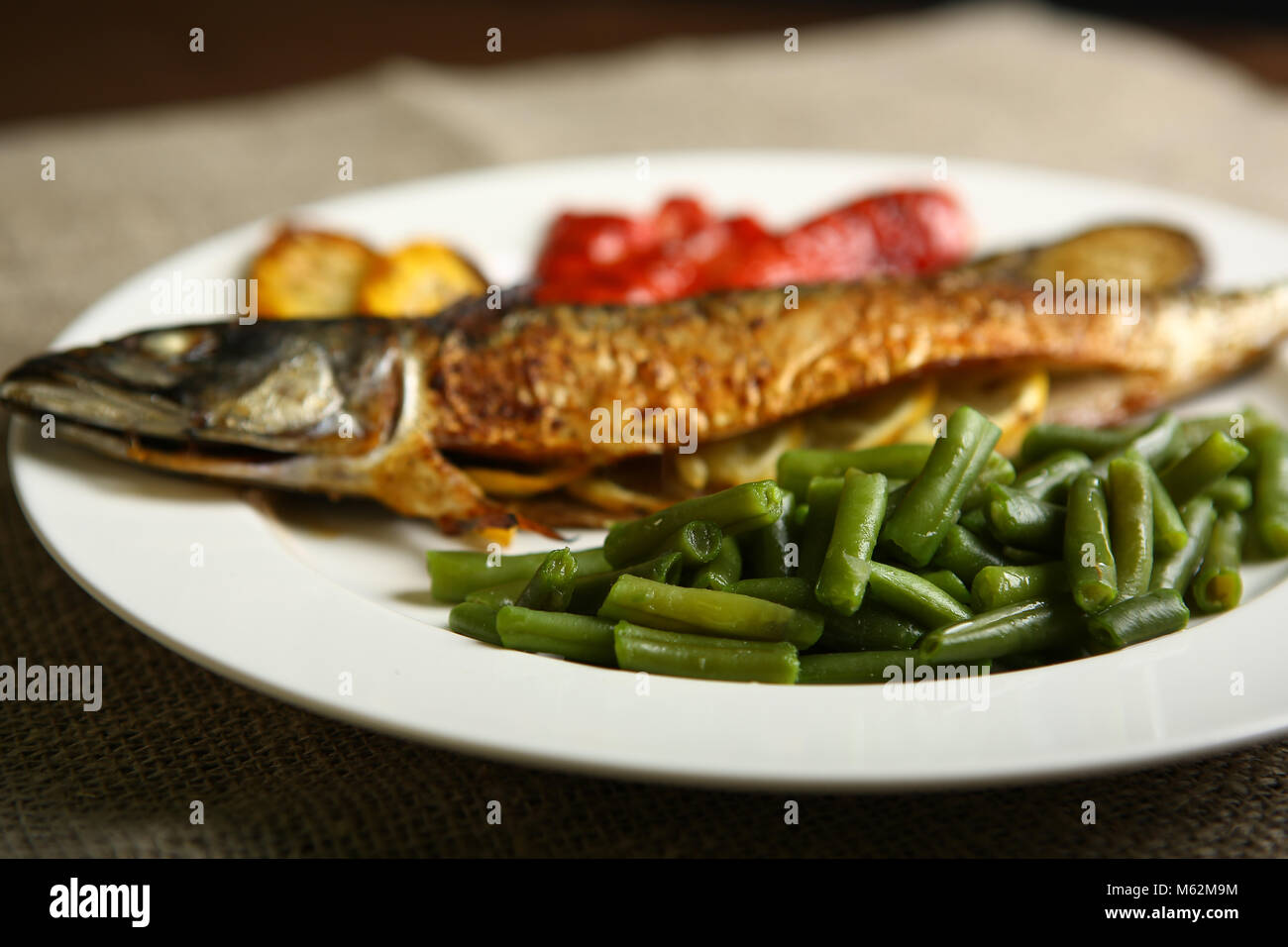 Proper food hi-res stock photography and images - Alamy