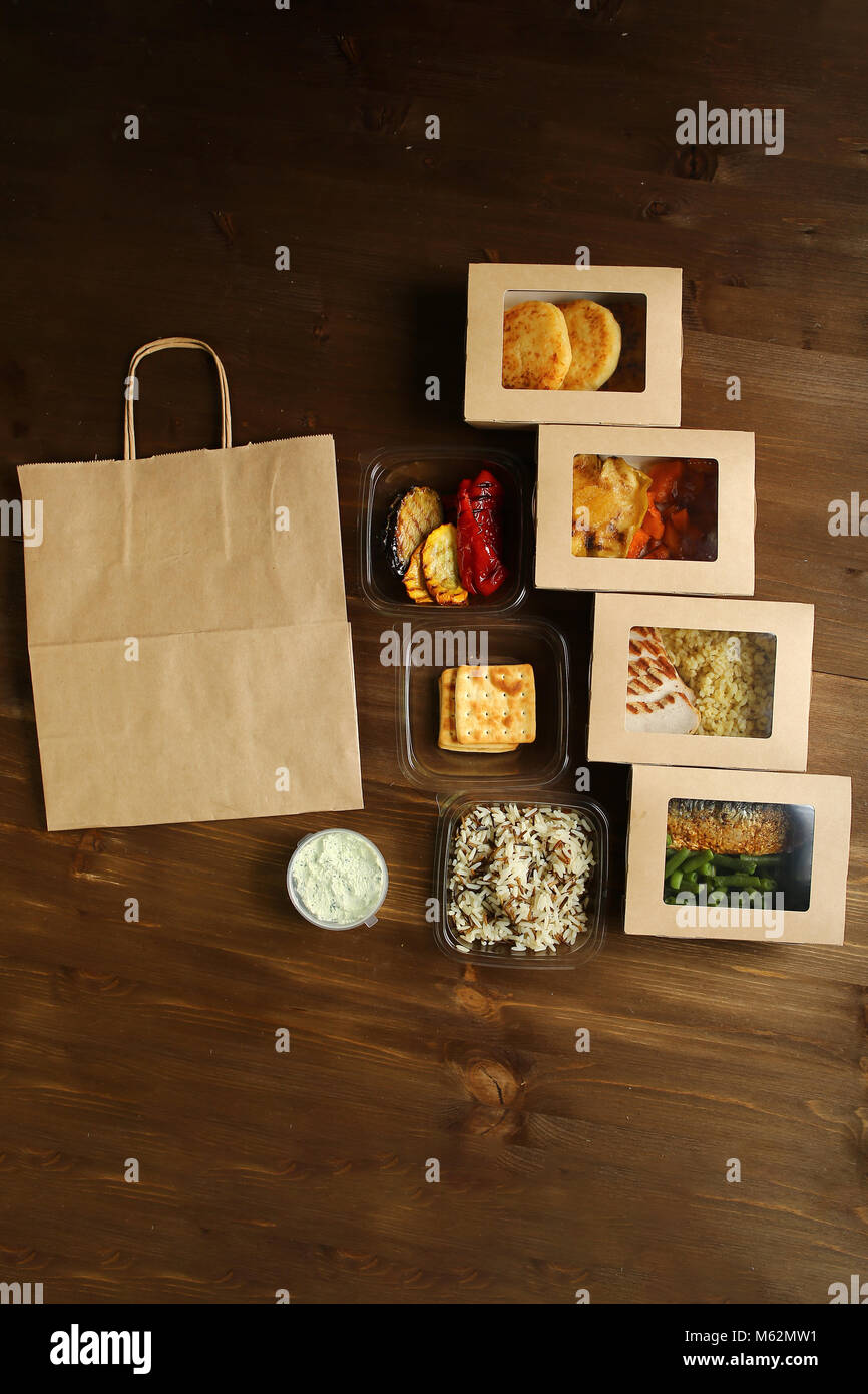 Delivery of containers hi-res stock photography and images - Alamy