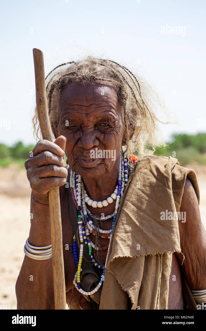 Arbore tribe hi-res stock photography and images - Alamy