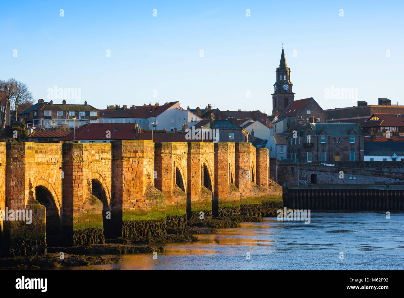 17th century bridge hi-res stock photography and images - Alamy