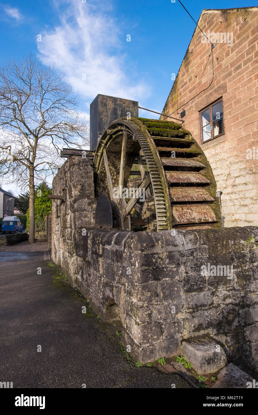 Rusty mill wheel at Cromford, Derbyshire Stock Photo - Alamy