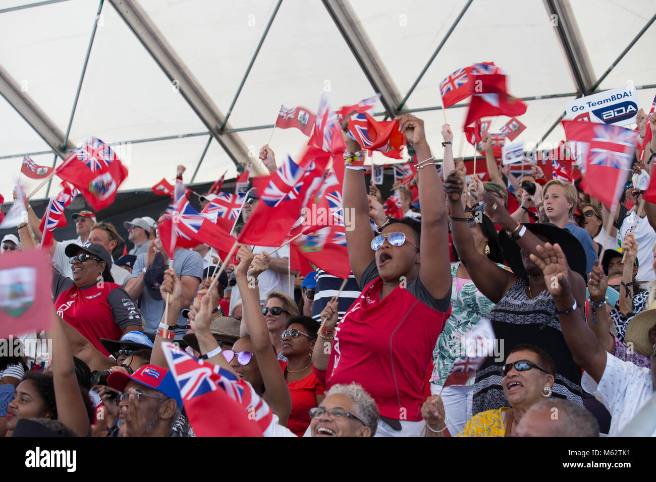 Men happy cheering hi-res stock photography and images - Alamy