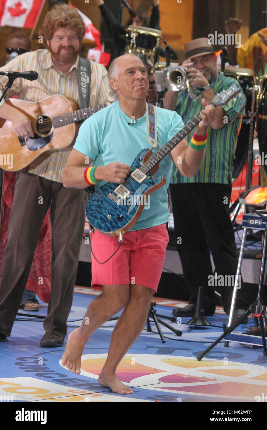 2006 FILE PHOTO JIMMY BUFFETT Photo By John Barrett-PHOTOlink Stock Photo - Alamy