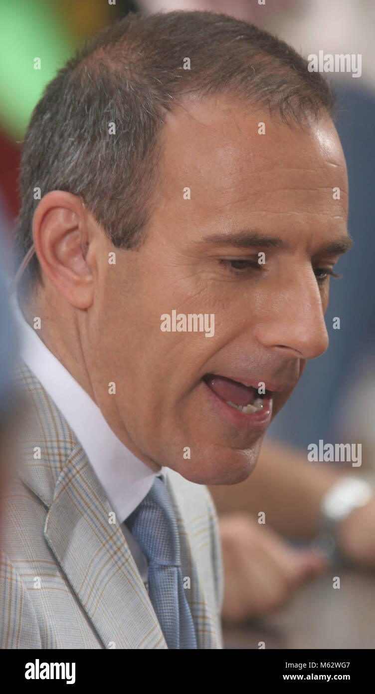 Matt lauer tv hi-res stock photography and images - Alamy
