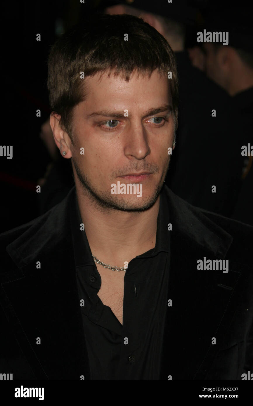 2006 FILE PHOTO ROB THOMAS Photo By John Barrett-PHOTOlink Stock Photo ...