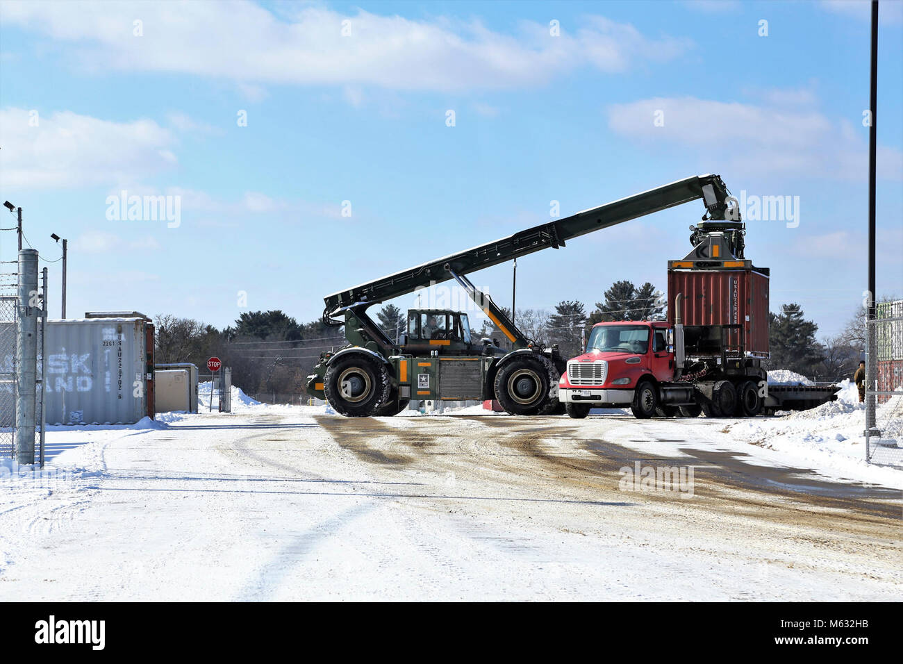 Rough terrain container handler hi-res stock photography and images - Alamy