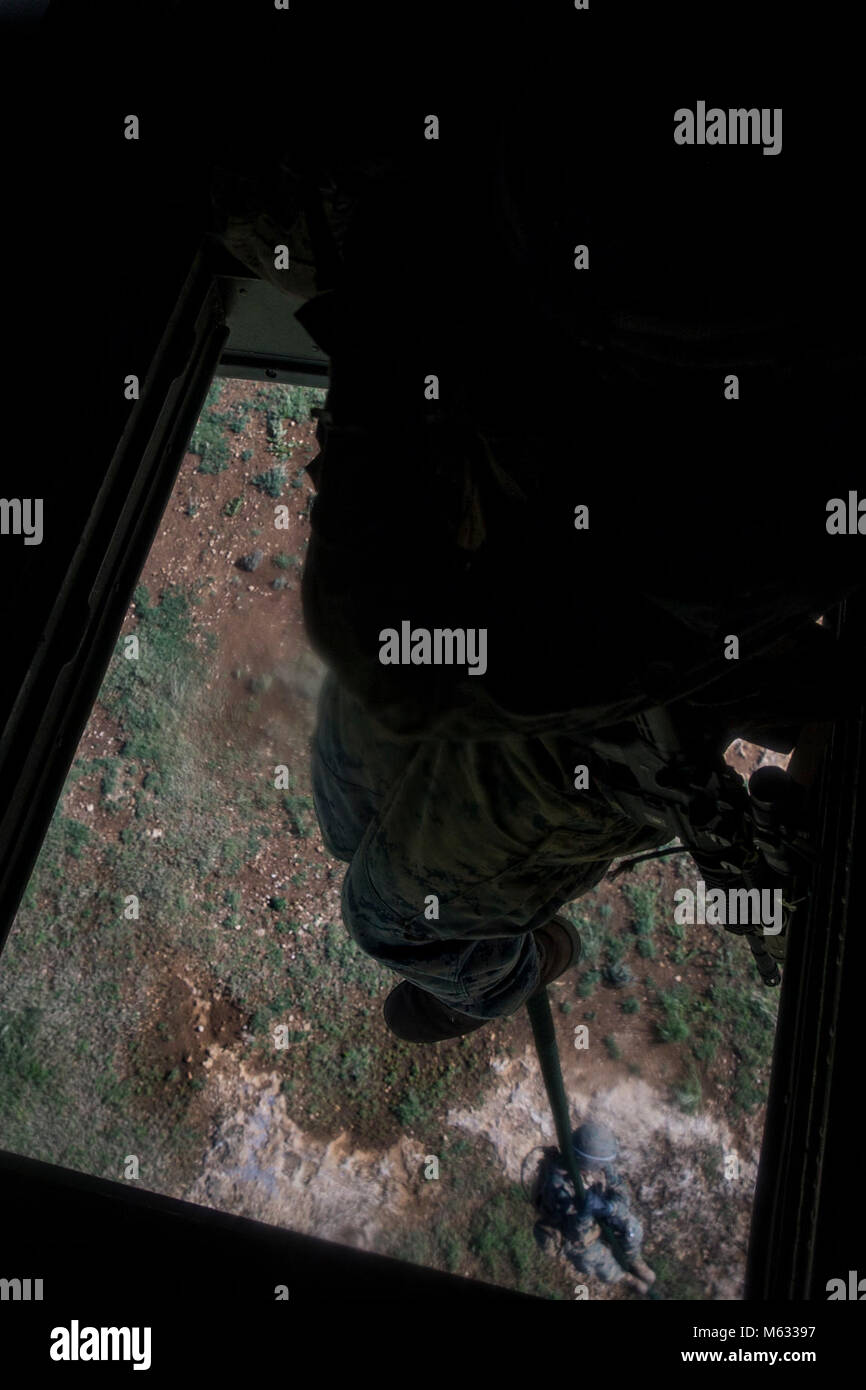 U.S. Marine Corps mortar men with Weapons Company, 1st Battalion, 3rd ...