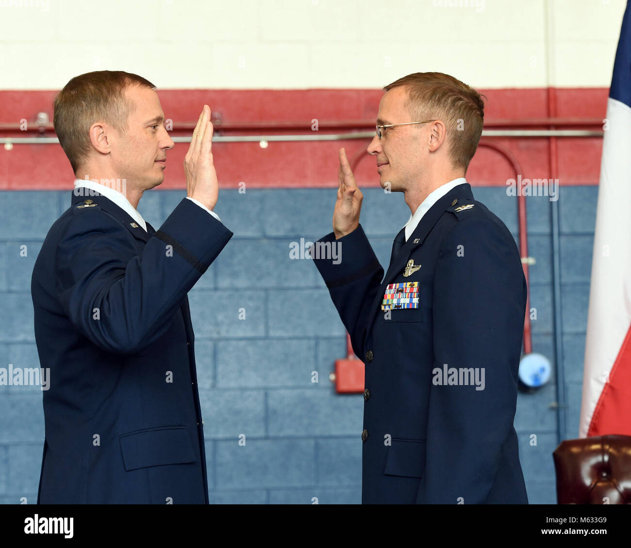 (Left) Col. Geoffrey Jensen, an F-15 pilot at Kingsley Field, Klamath ...