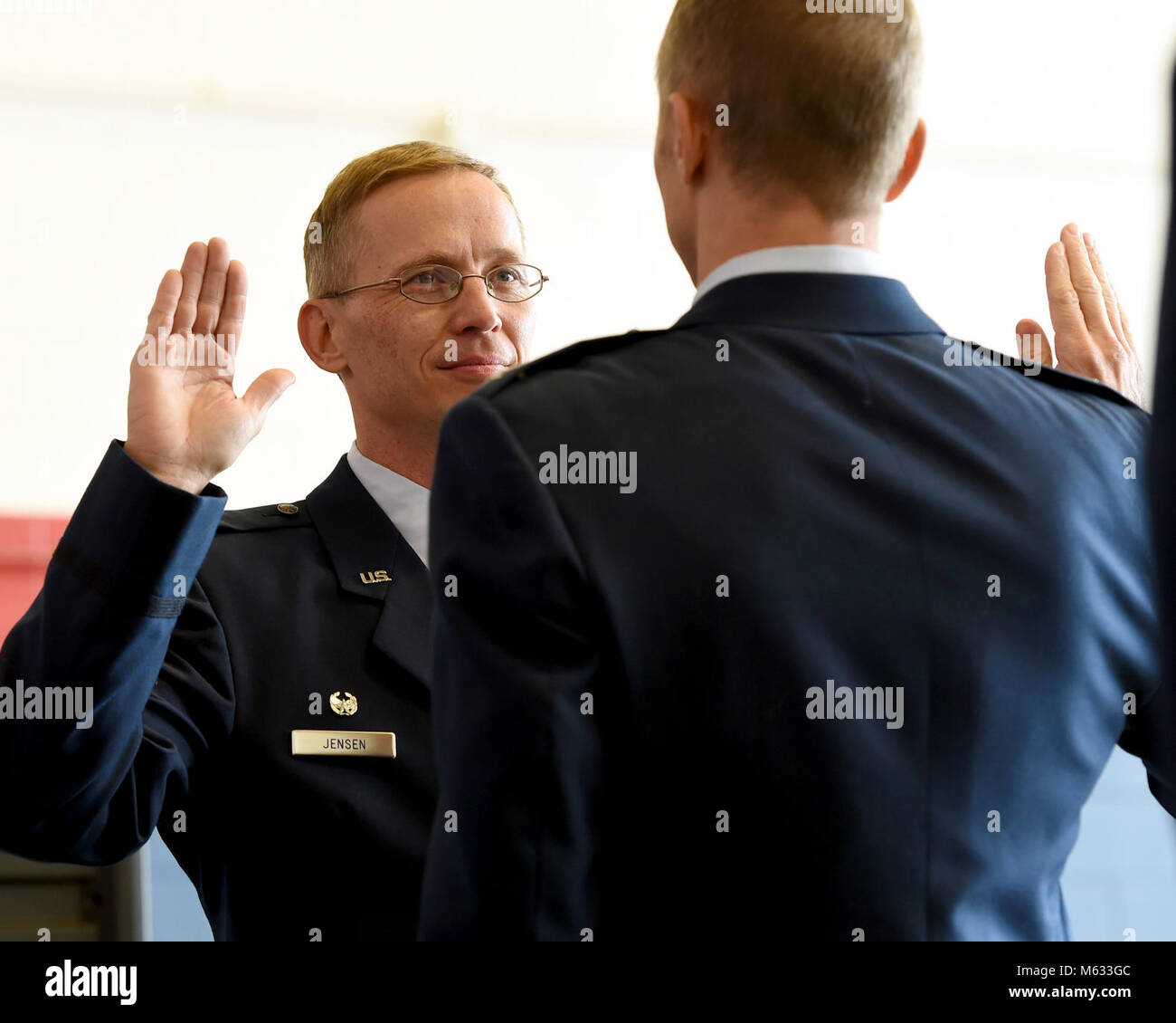 (Left) Col. Geoffrey Jensen, an F-15 pilot at Kingsley Field, Klamath ...