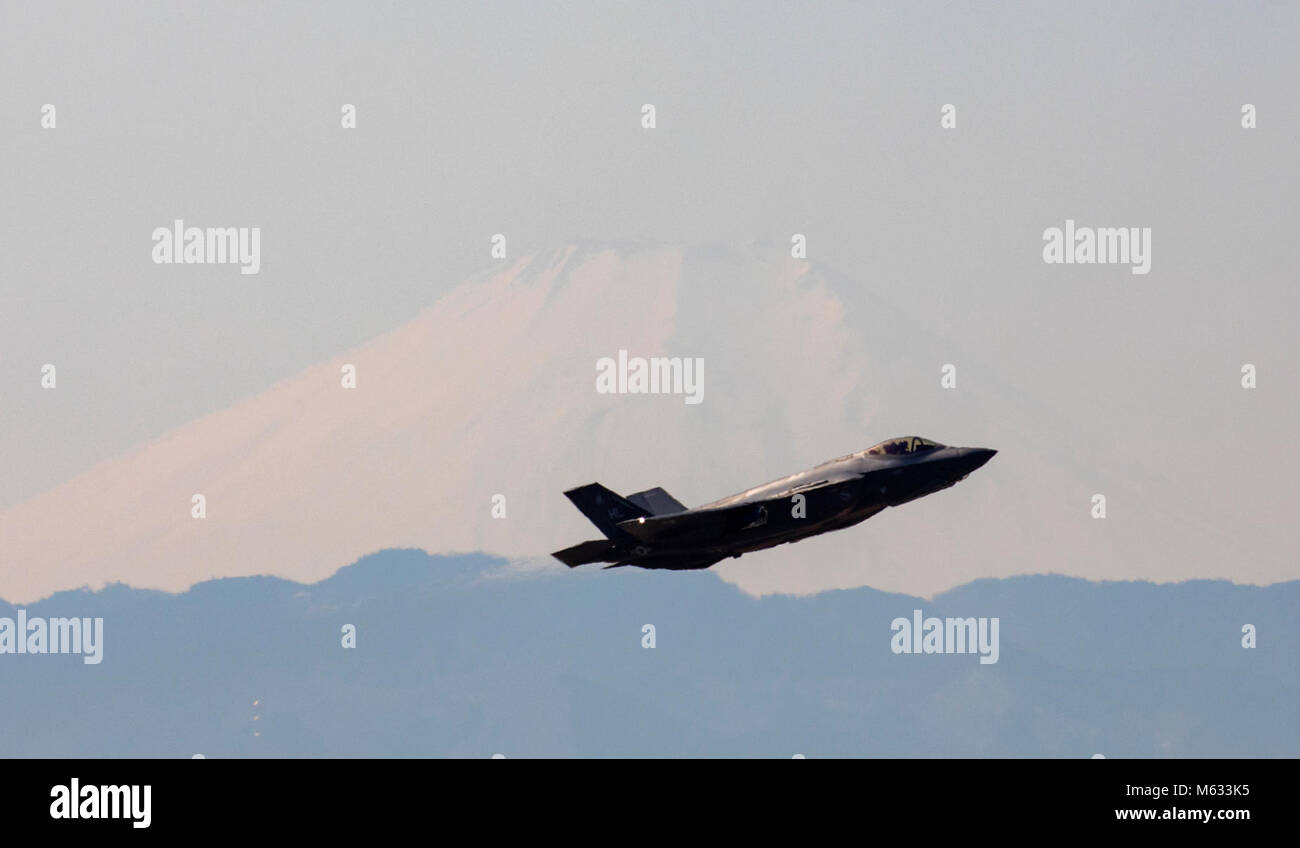 A U.S. Air Force F-35A Lightning II assigned to the 34th Fighter ...