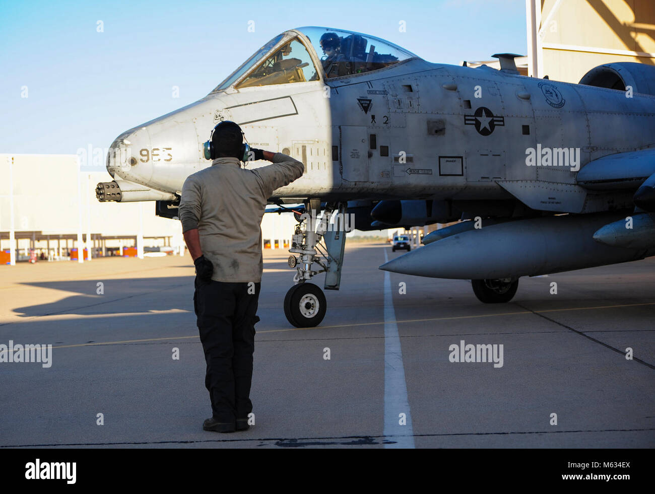 354th aircraft maintenance unit hi-res stock photography and images - Alamy