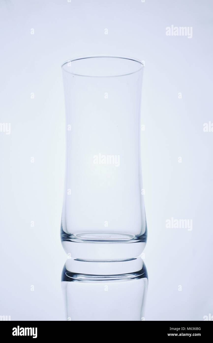 Blank glass hi-res stock photography and images - Alamy