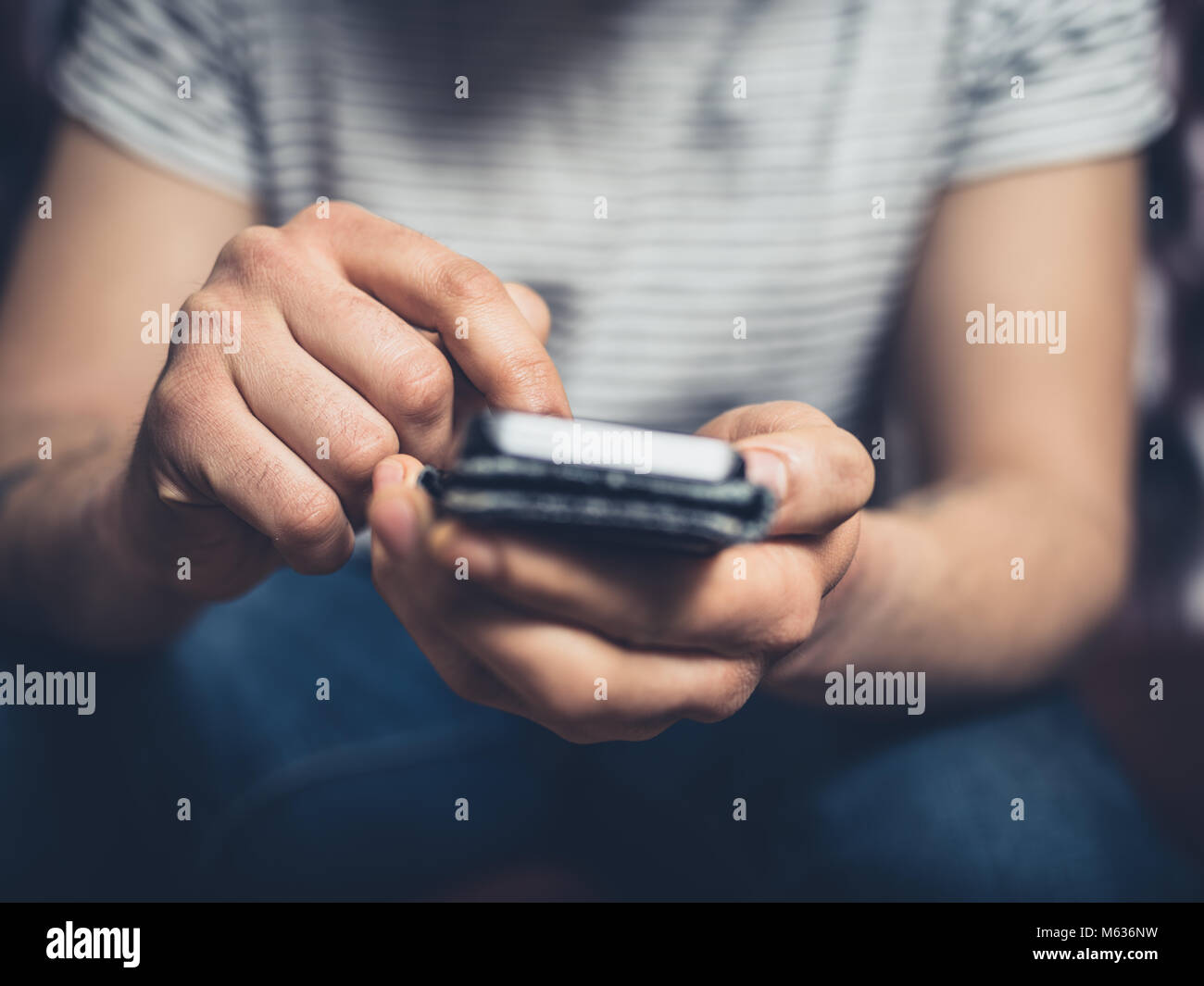 Finger swiping mobile phone hi-res stock photography and images - Alamy