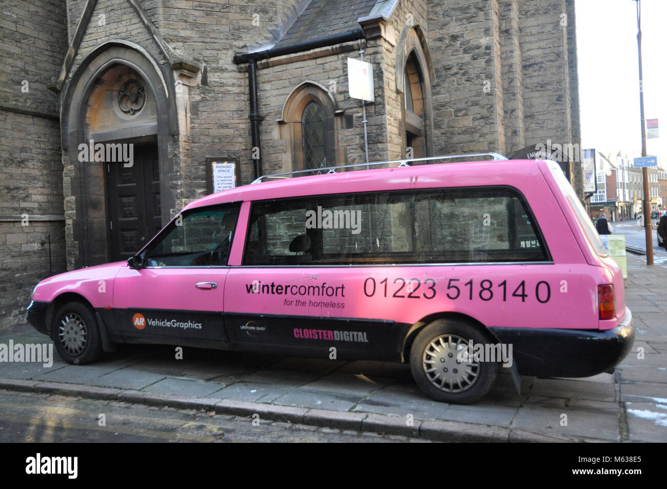 Hearse church hi-res stock photography and images - Alamy