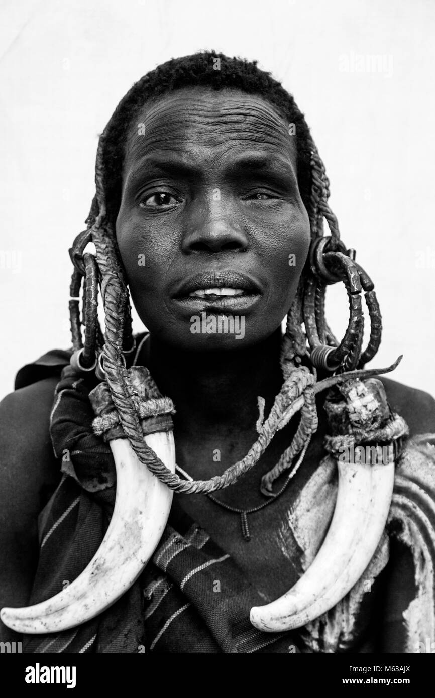 Mursi tribe Black and White Stock Photos & Images - Alamy
