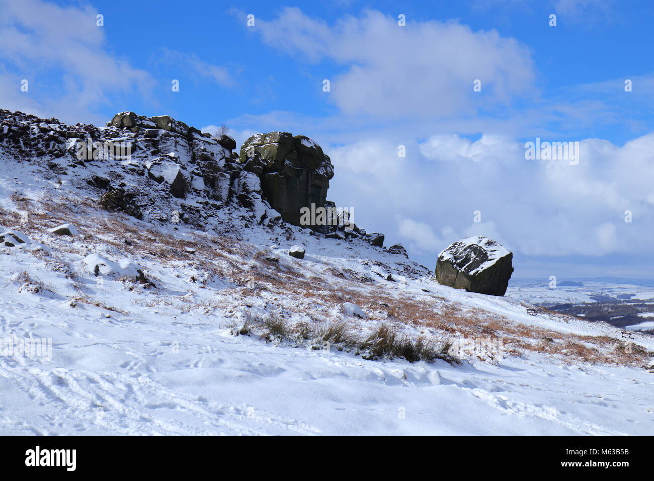 Cow and calf rocks ilkley moor winter hi-res stock photography and ...