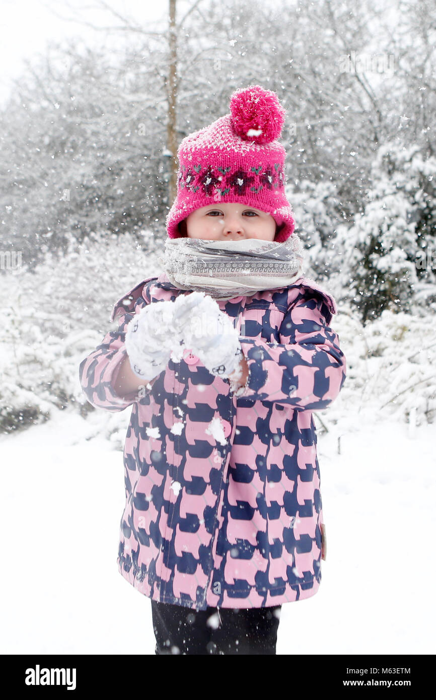 Cambridge, UK. 28th February 2018. Ivy Mitchell 2 1/2 years old plays ...