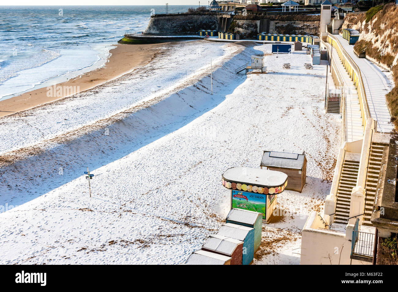 England, Broadstairs. Viking bay beach with rough sea. Daytime, bright ...