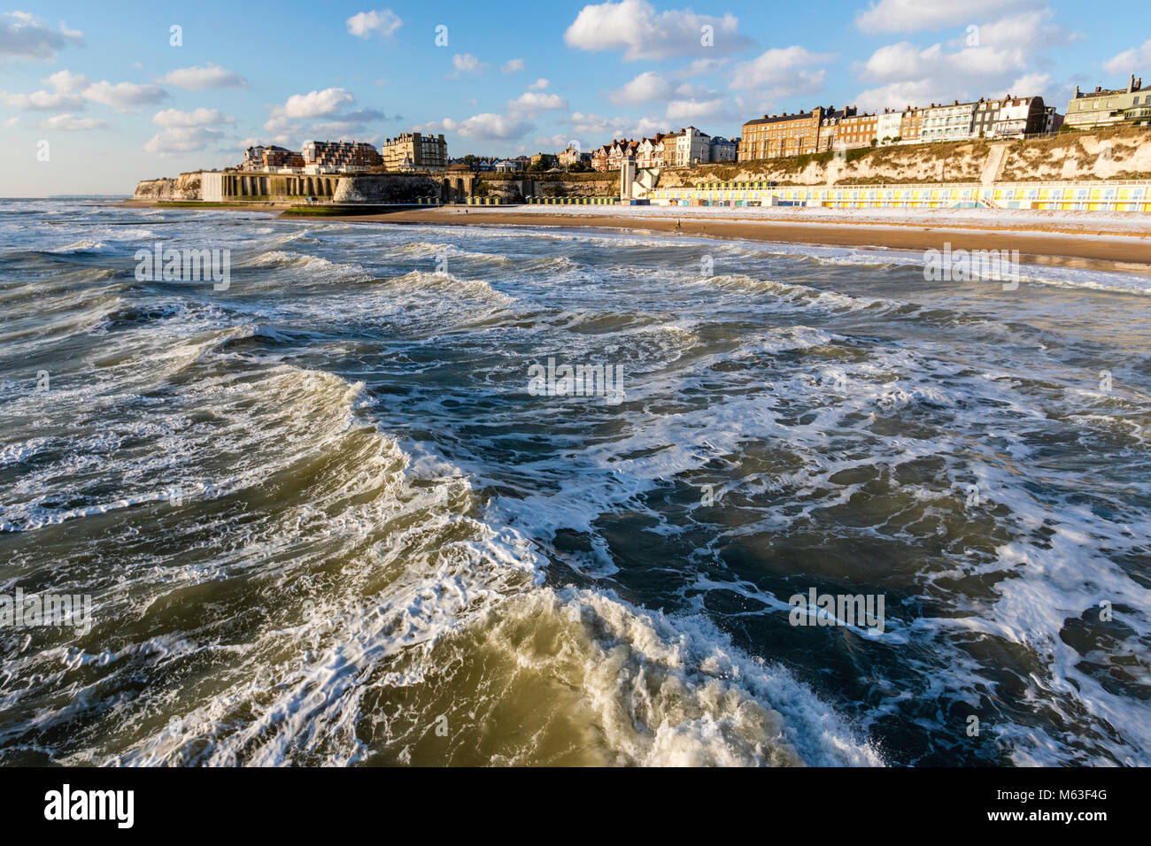 Swell beach resort hi-res stock photography and images - Alamy