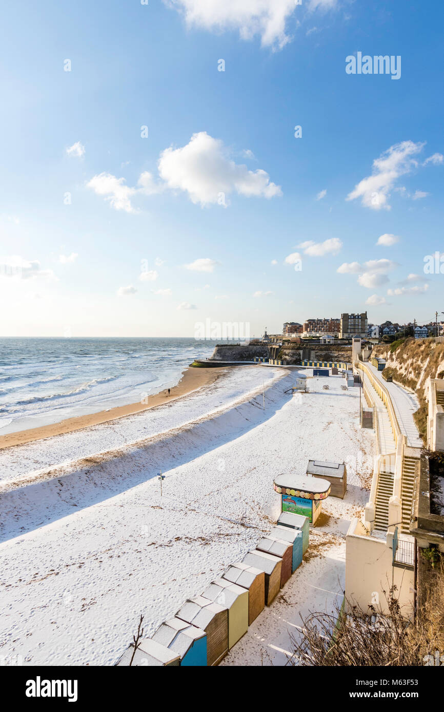 England, Broadstairs. Viking bay beach with rough sea. Daytime, bright ...