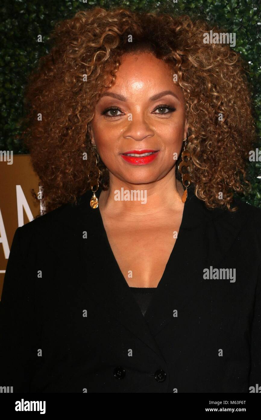 Ruth carter oscar hi-res stock photography and images - Alamy