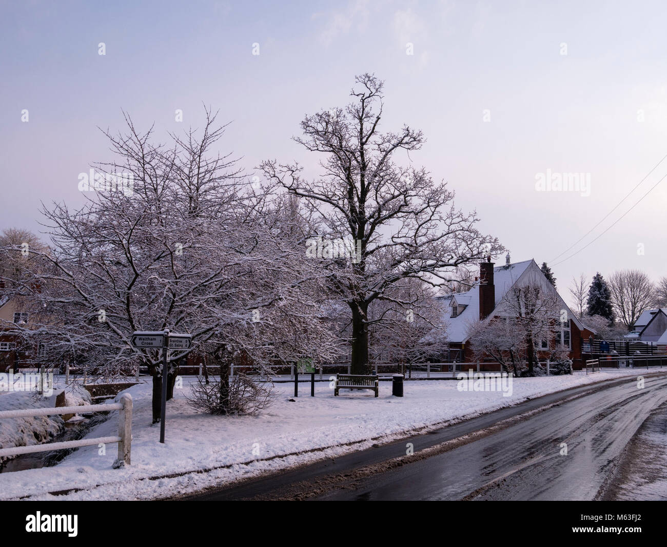 Great Bardfield, Braintree. 28th Feb, 2018. UK Weather: Snow has fallen ...